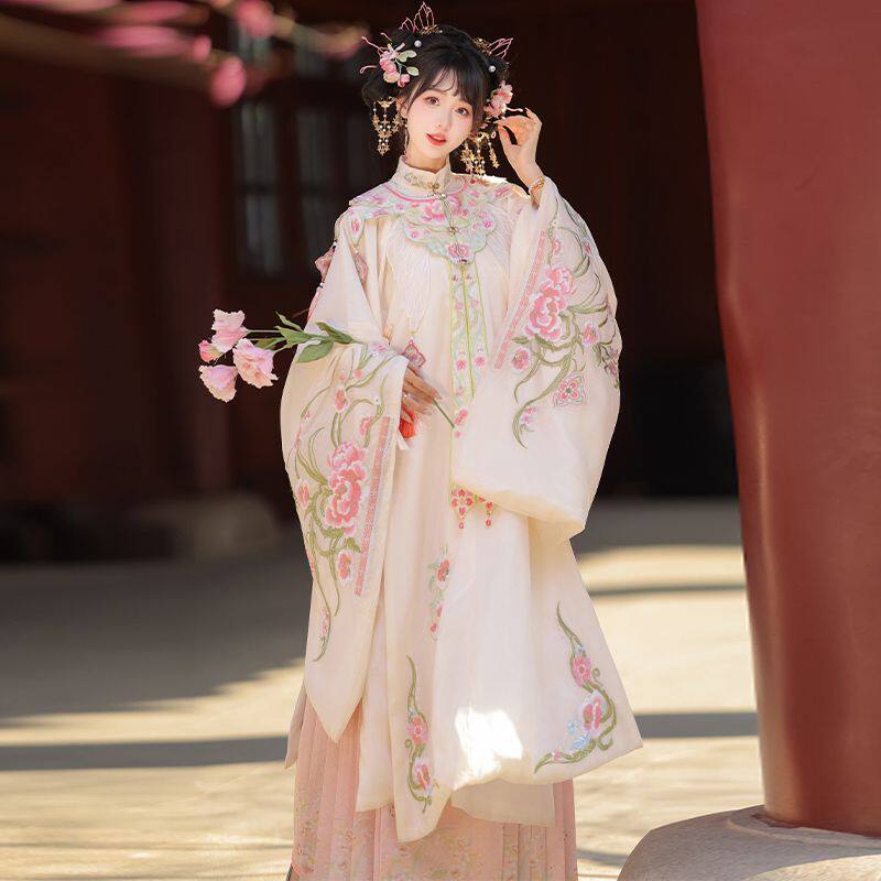 原创正品明制立领长衫汉服女重工刺绣云肩马面裙三件套春夏款套装