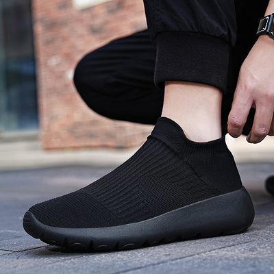 艾足多走路轻便飞织软底跑步潮鞋