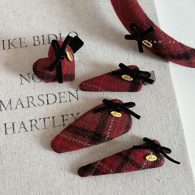 新年红格纹发夹黑丝带小蝴蝶结金色字母标复古鸭嘴夹BB夹发箍发饰