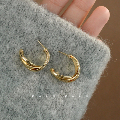 远山的风 金色圆圈耳夹无耳洞新款金属素圈耳环轻奢港风耳钉A0743