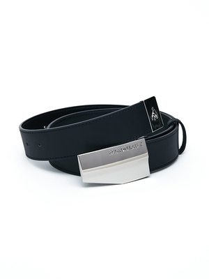 今日青年皮带金属真皮立体造型