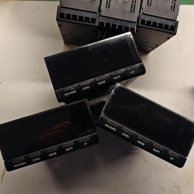龙K3HB-HTA-CPAC11温控表 100-240V