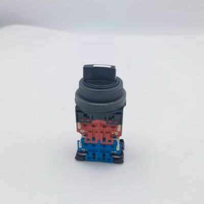询价FUJI AR30PCR-3174 3档两常开两常闭旋钮开关 实物图现货