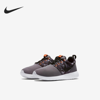Nike耐克正品Roshe One大童缓震防滑耐磨低帮跑步鞋677782-004