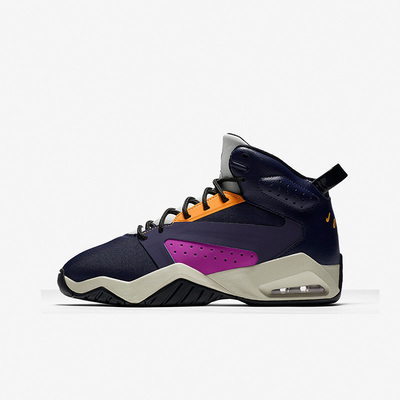 耐克JORDAN大童运动减震篮球鞋