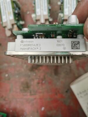 FS800R07A2E3芯片洁川议价