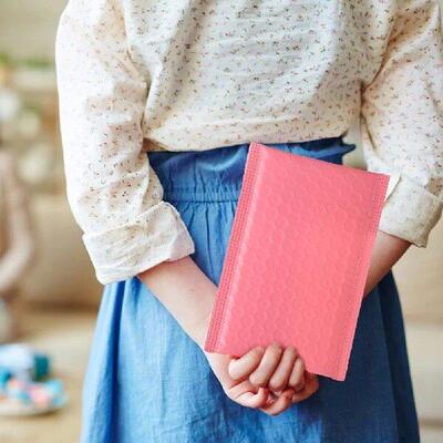 60 Pcs Pink Bubble Bag Co extruded Film Packaging Mailing