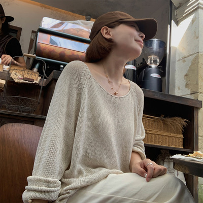 米色宽松镂空套头卷边毛衣女秋