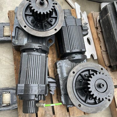 议价SEW-EURODRIVE减速机KF77KAF77KFF77