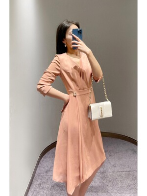 歌L思  22年全标大货   咖粟色连衣裙 EWF331Y01500