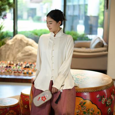 立领盘扣宽松通勤气质衬衫