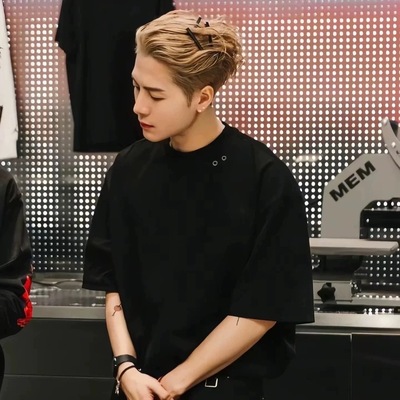 王嘉尔同款简约CHOICEST恤