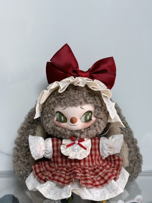 小姐20厘米毛绒公仔衣服隐藏主人