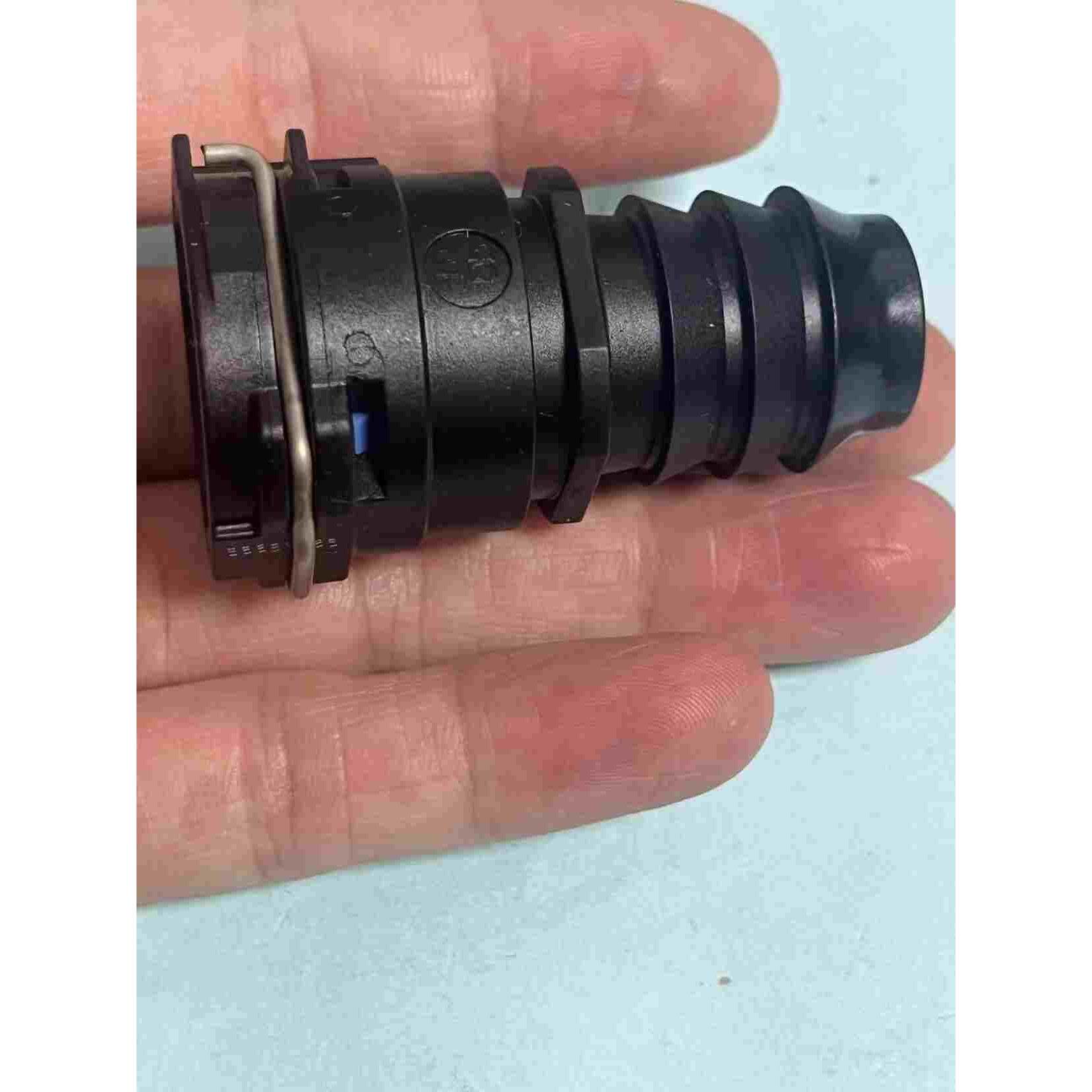 NW12-ZJ22-18接头诺马水管快接诺玛快插水氷管泠却管散热器波纹管
