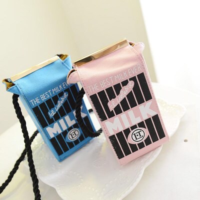 2014 Latest Stereoscopic Milk Box Shape Magnetic Closure min
