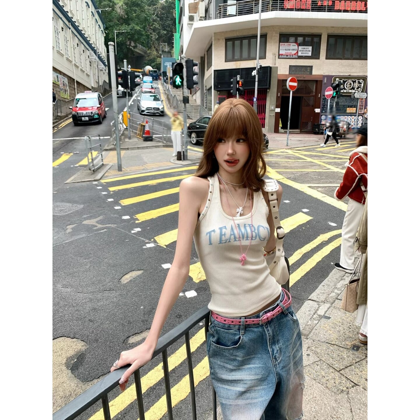 韩系高级感字母印花吊带背心夏季新款小个子辣妹修身巨好看上衣潮