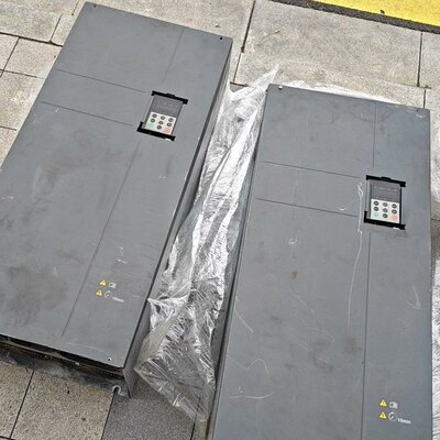 询价MD290T160G/200P，包好，发货前拍测试视可维修