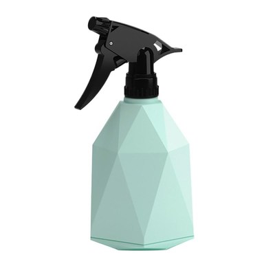 600ML Garden Patio Watering Plant Pot Spray Bottle Plastic C
