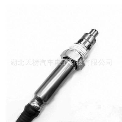 氮氧传器5WK9702适TB3-2404感用于现3头24V方四针NOXsensor源厂家