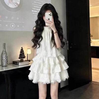 富家千金挂脖连衣裙甜辣妹少女公主蛋糕裙收腰蓬蓬裙子超好看女装