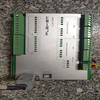 维修检查繁易PLC处理  FL2N-32MRT，实物拍摄，功