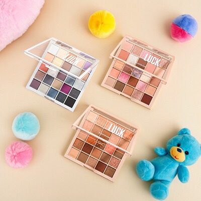 卡佩尔25色眼影盘哑光橘棕盘芋泥大地色超火水泥盘小众爆款ins风