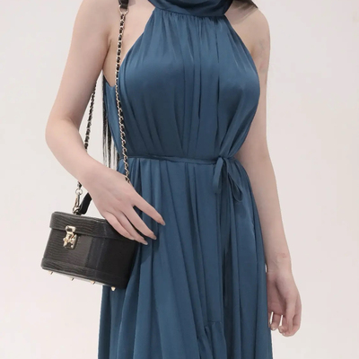 孙智惠夏季挂脖无袖长裙露背