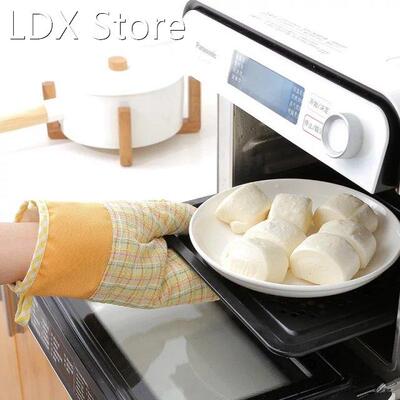 Microwave Oven Gloves Oven Heat Insulation Protection Gloves