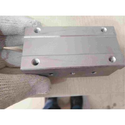 精密圆柱导轨滑块精密切割SBR20LUU SBR25LUU SBR30LUU质量保证