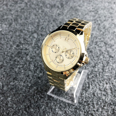 Fashion and fashion watches for men and women lovers Watch