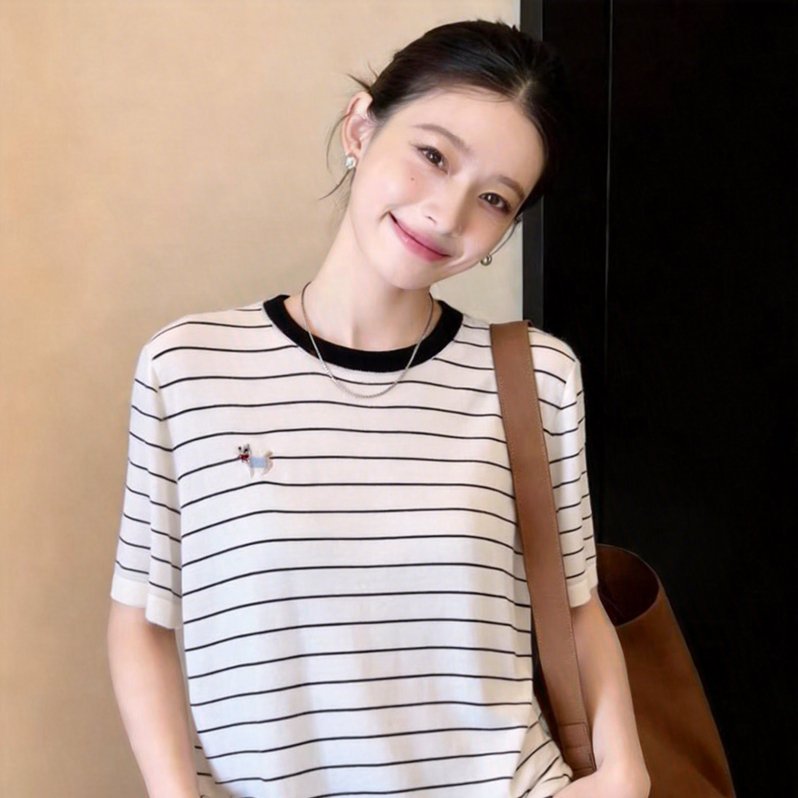 清新洋气条纹小狗刺绣圆领短袖t恤女宽松舒适冰丝针织衫2026夏季