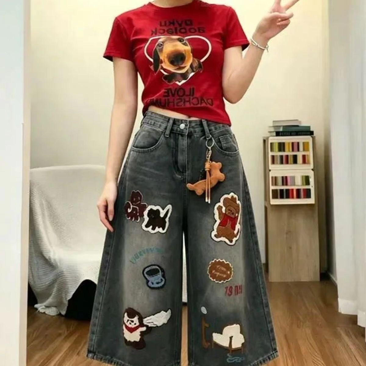 高腰牛仔裤女夏季美式复古童趣刺绣辣妹风时尚炸街阔脚宽松七分裤