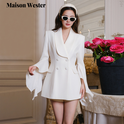 【圣诞限定】Maison Wester2025冬季新品千金风荷叶西装短裤套装