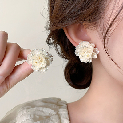 伊灿白色花朵耳钉女纯银