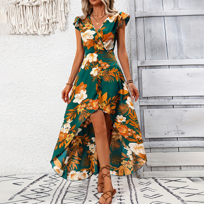 V领褶皱不规则连衣裙  V-neck pleated asymmetrical dress