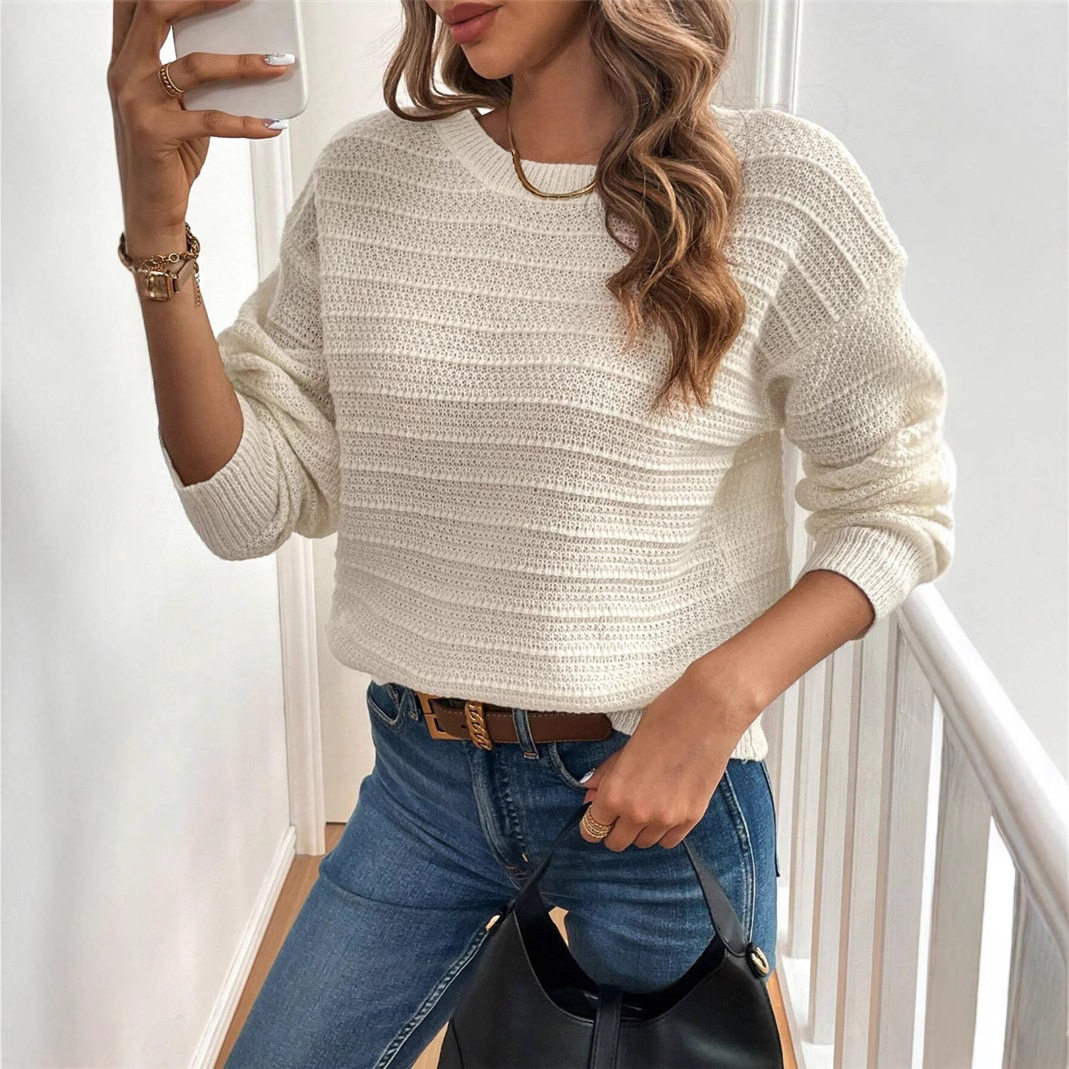 圆领蝙蝠长袖上衣女Round neck bat long sleeved top for women