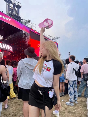 VandyThePink短袖潮牌