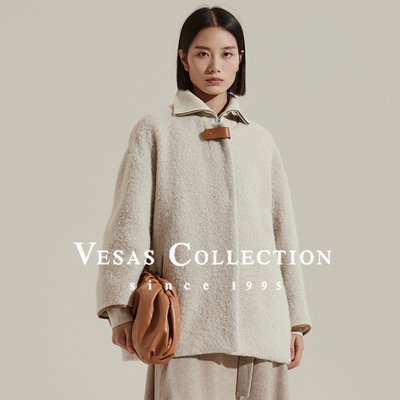 Vesas Collection撞色皮边羊剪绒时尚大衣C1372