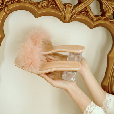 LULU羽毛中跟浪漫可外穿婚礼凉拖