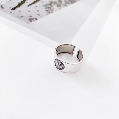 时尚个性女王复古戒指女简约创意韩版光面浮雕人像女皇戒指环饰品