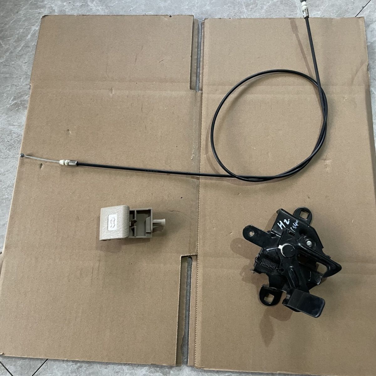 适配九龙大马牌A系A4A5A6海狮机盖锁块引擎盖拉线前车头翻板扣手