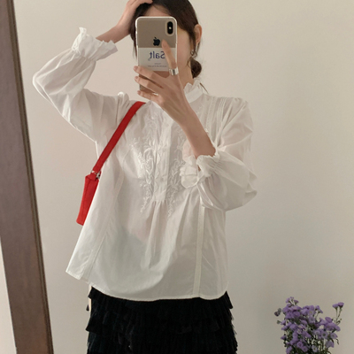 Already Full-年春款高品质轻奢刺绣蕾丝提花设计感长袖衬衫93000