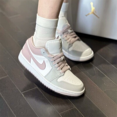 Nike耐克女鞋子2026春季新款AJ JORDAN 1低帮休闲板鞋DC0774-606