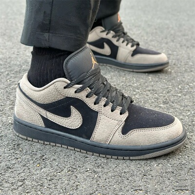 Nike耐克大童男女鞋2026春季新款AJ JORDAN 1低帮板鞋IB7111-005