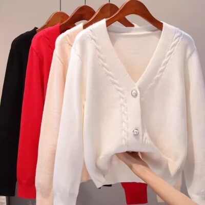 Loose V-neck knitted cardigan for women 宽松v领针织开衫女