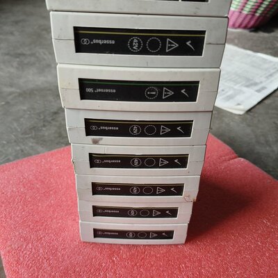 议价安舍FX808332回路卡。8个，其中一个Fx80834可维修
