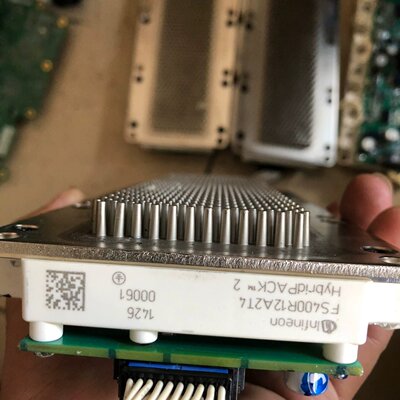询价FS400R12A2T4可维修
