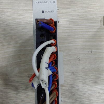 议价模拟量输入模块FX3U-4AD-ADPFX3U4ADADPFX3U4ADADP