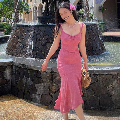 ooh itch痒痒 树莓色提花斜边吊带连衣裙法式复古修身背心裙