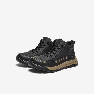 百思图25冬季新款加绒保暖运动马丁靴时尚户外棉鞋男低靴17830DD5